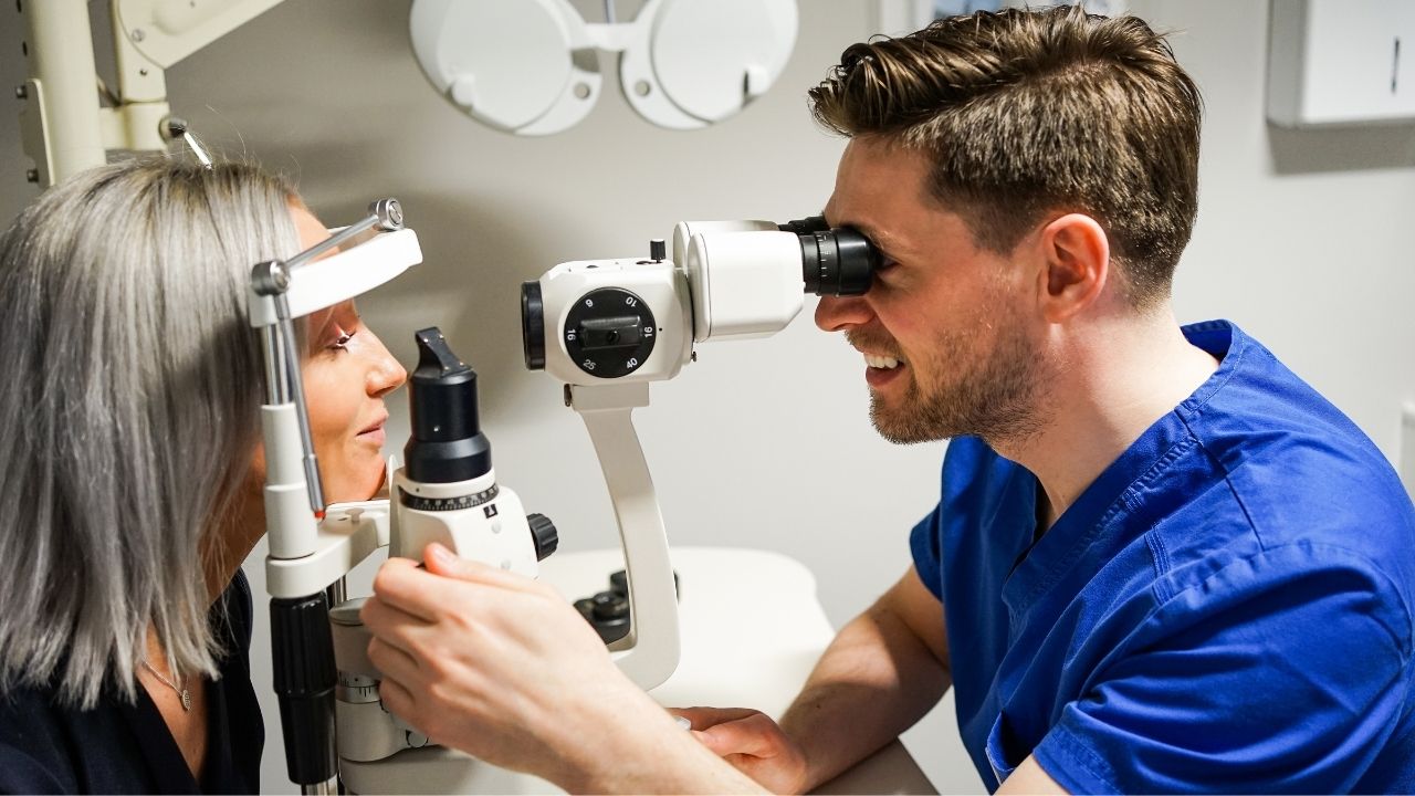 Cataract Eye Surgery: Myths, Procedure, Risks, And Expectations ...